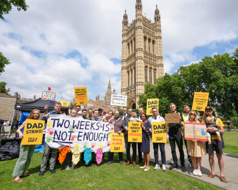 DadStrike Forces Govt Review of UK’s ‘Broken’ Paternity Leave System