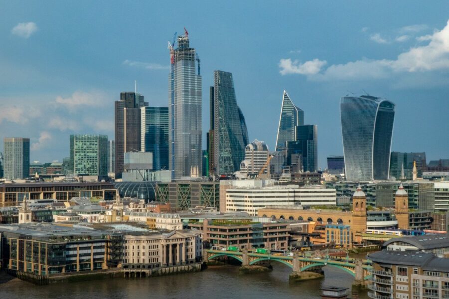 Call for stronger professional standards to rebuild trust in jobs